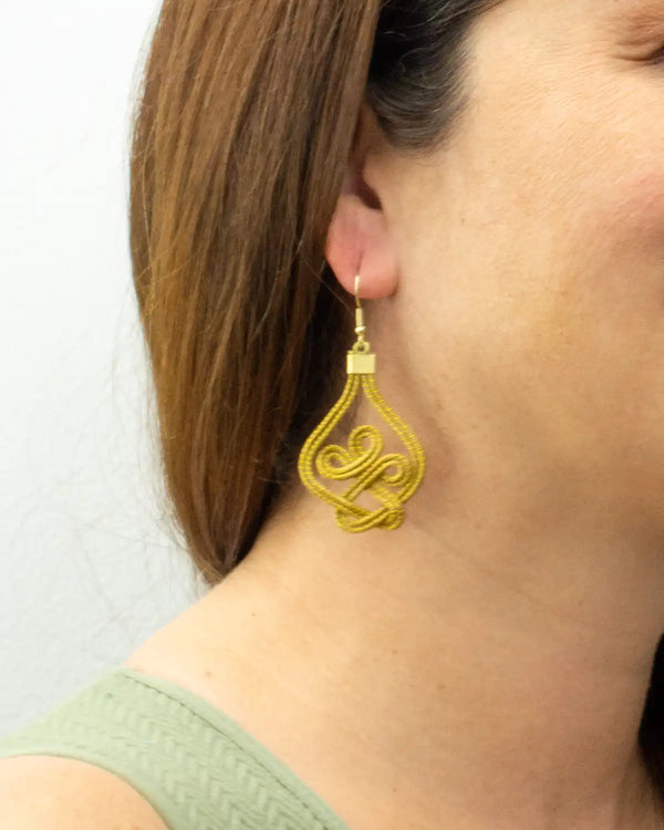 ARETE BOTELLA CON GARIGOL - Caracol Púrpura